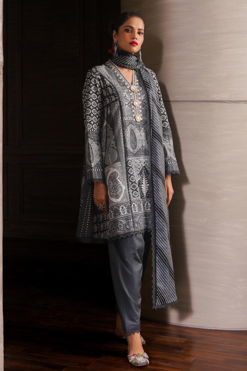 H232-001A-BQ | Sana Safinaz | Mahay Winter 2023 – Ayat B Wardrobe