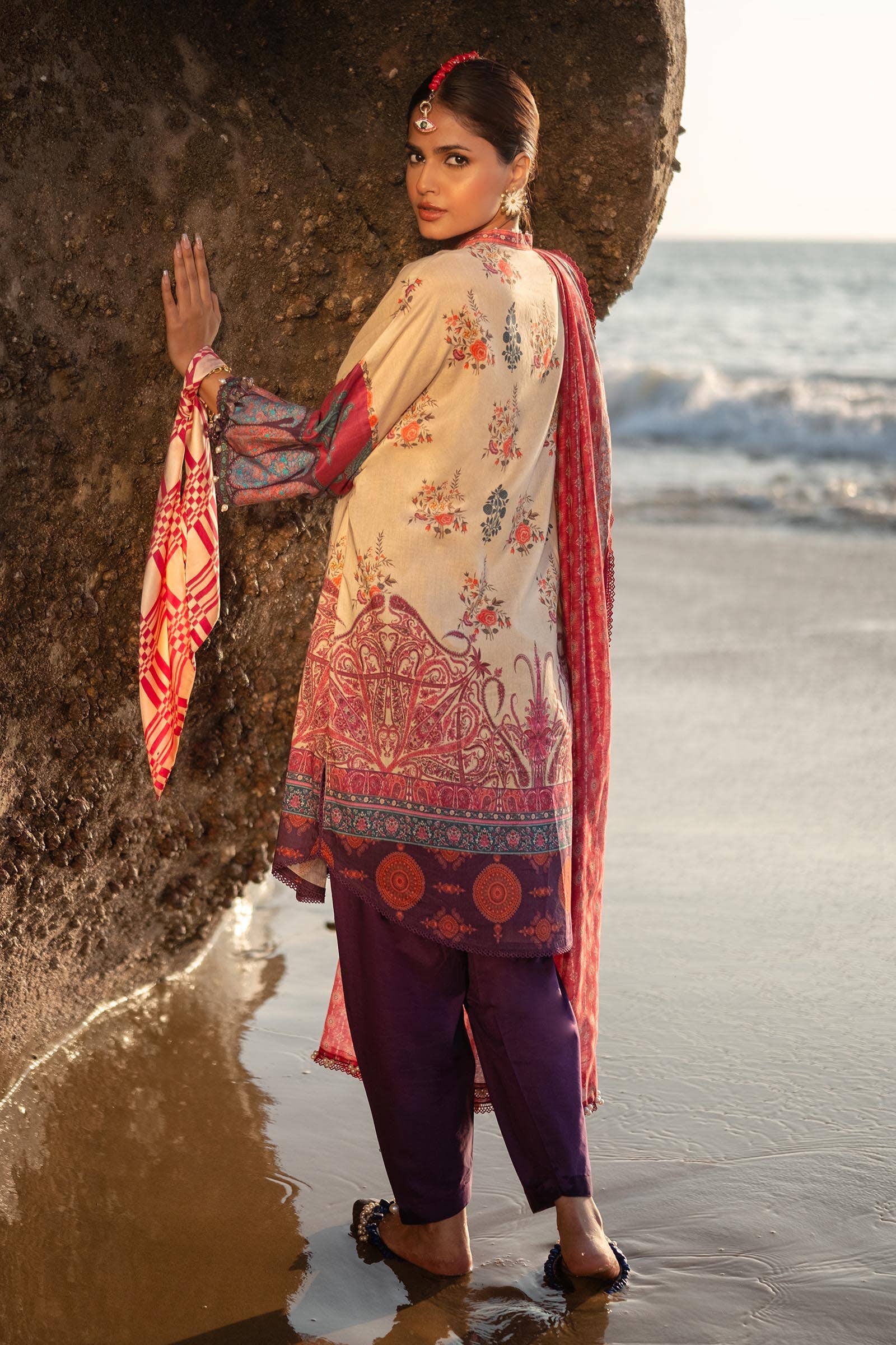 H241-021B-3DE | Sana Safinaz | Mahay Spring Lawn 2024 – Ayat B Wardrobe